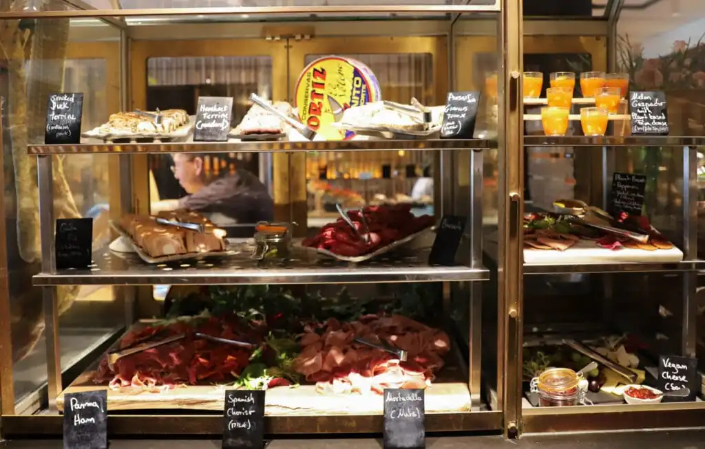 The Glasshouse Restaurant | Luxury Watford Buffet | The Grove